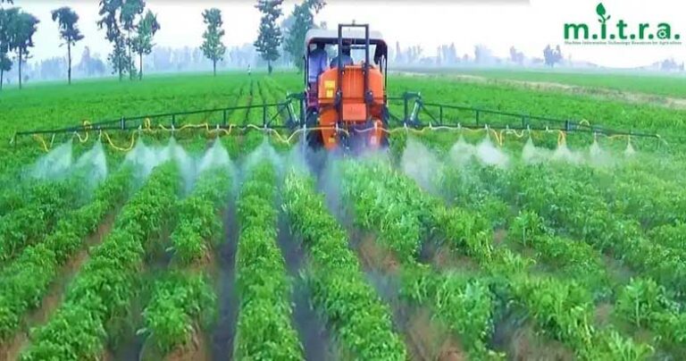 Tips For Effective Crop Spraying | Farmers Spraying Needs